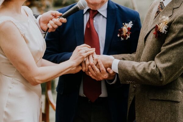 Secular Ceremony: The Complete Guide + 6 Inspiring Rituals to ...